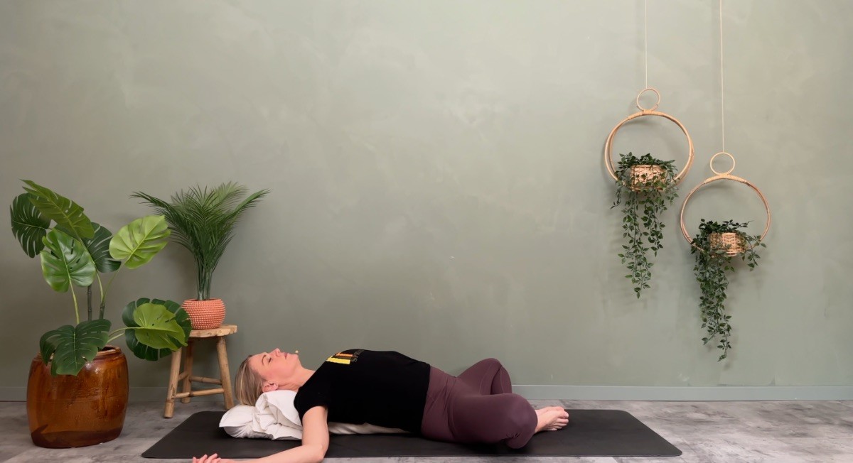 Yin yoga for dit hjerte-chakra (2. dec.) – Yoga med Signe